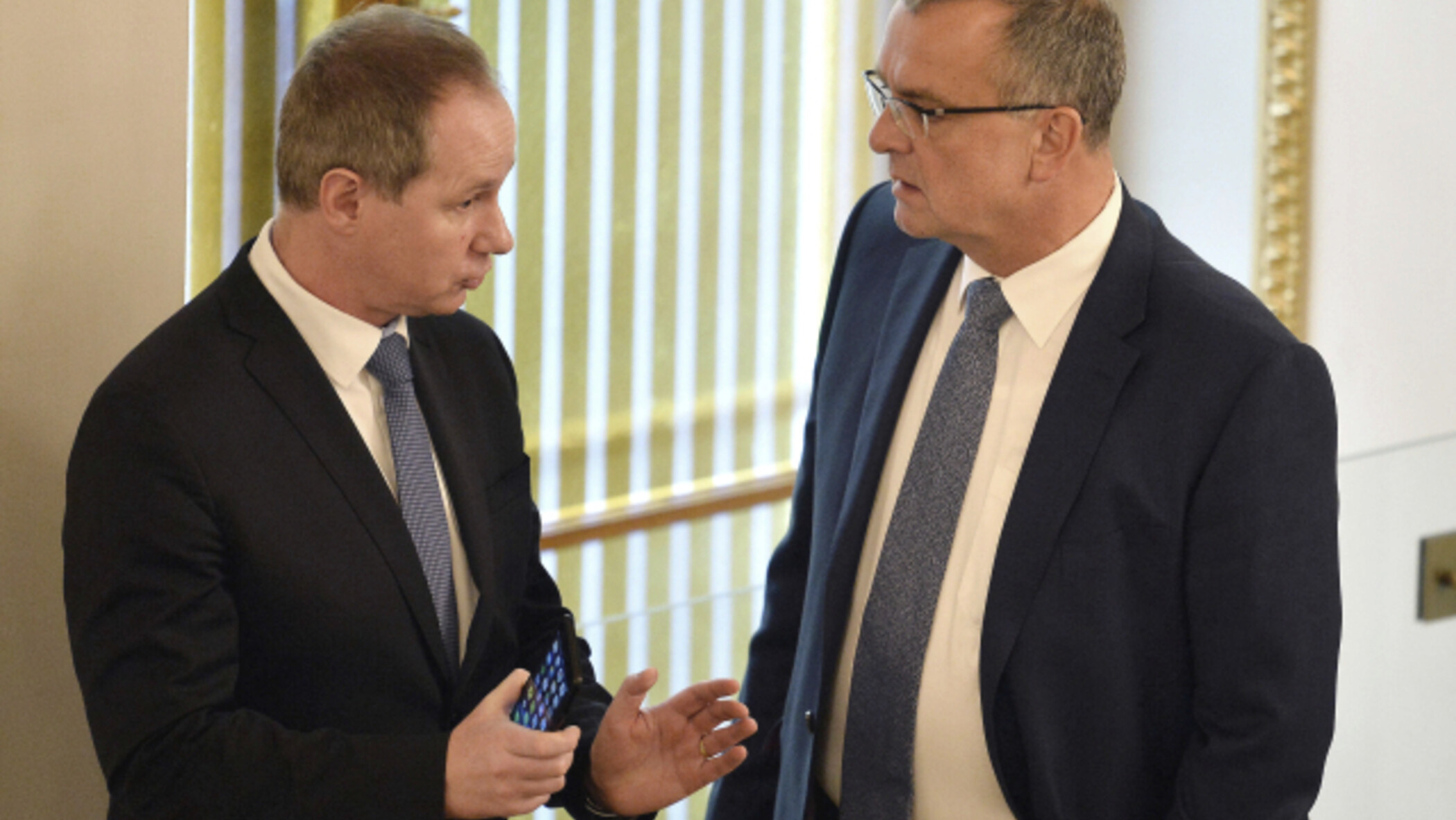 INFO.CZ | Holec: Na koho se nalepíme teď? STAN zkouší dělat nevěstu ODS ...