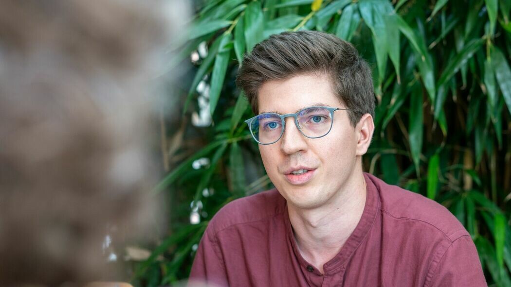 INFO.CZ | Pravicové elity dělají z voličů Babiše a Okamury div ne extremisty. Je to strašně mimo