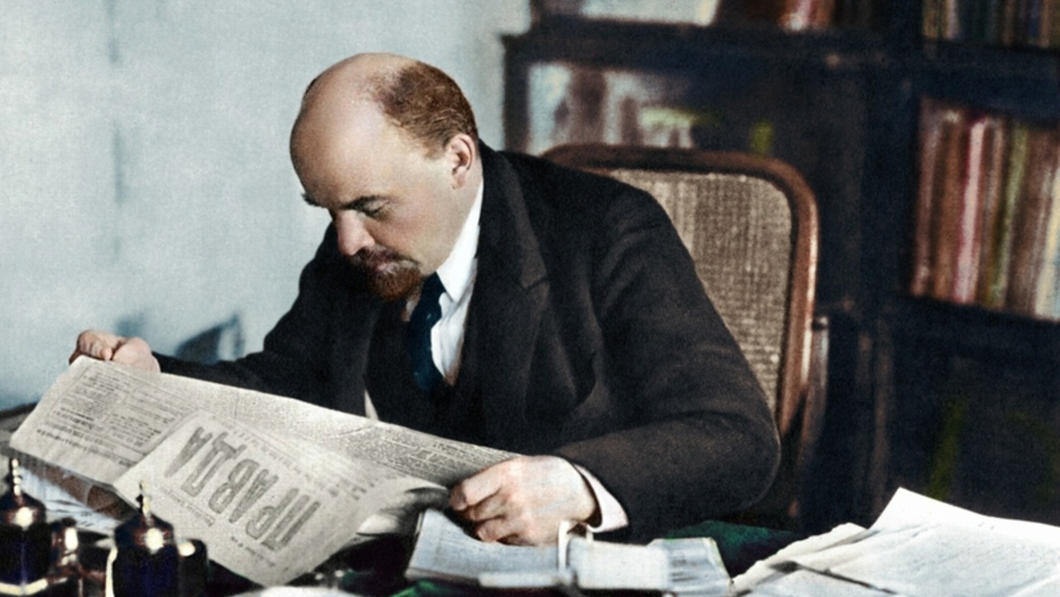 INFO.CZ | „Je to urážka všech obětí komunismu.“ Historici se bouří ...