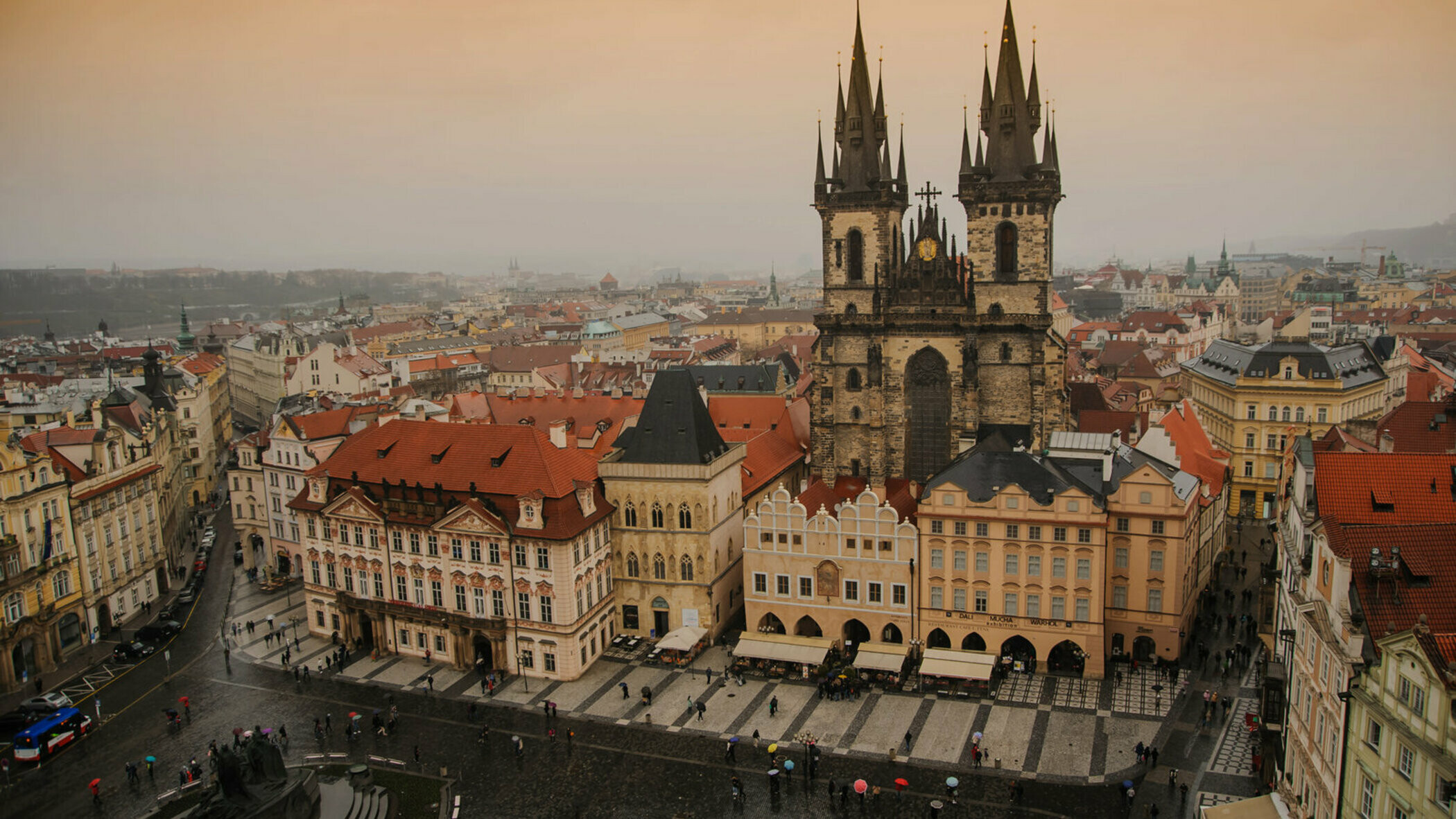 INFO.CZ | Smart City a „chytré lavičky“? Exkluzivní průzkum ukázal, co ...