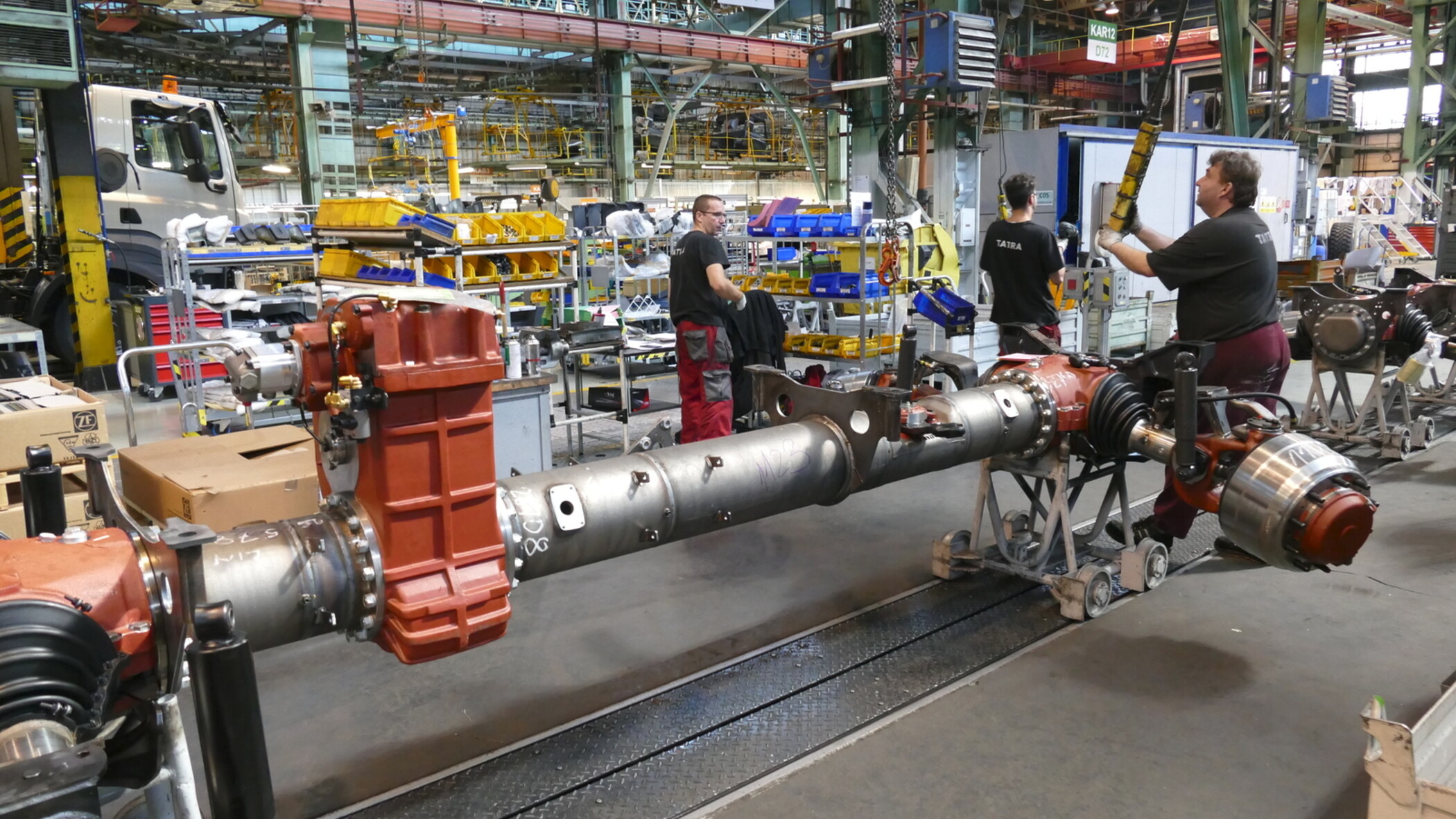 INFO.CZ | The legendary TATRA TRUCKS manufacturer is celebrating its ...