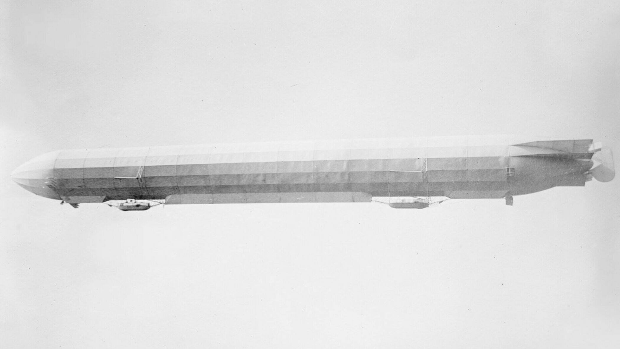 INFO.CZ | FOTOGALERIE: 100 let od smrti hraběte Ferdinanda von ...