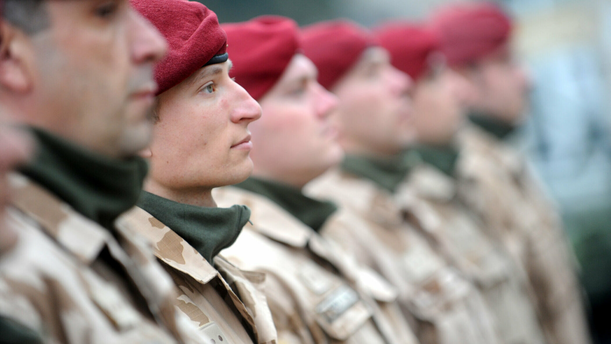 INFO.CZ | Czech military to have 10,000 members of active reserves