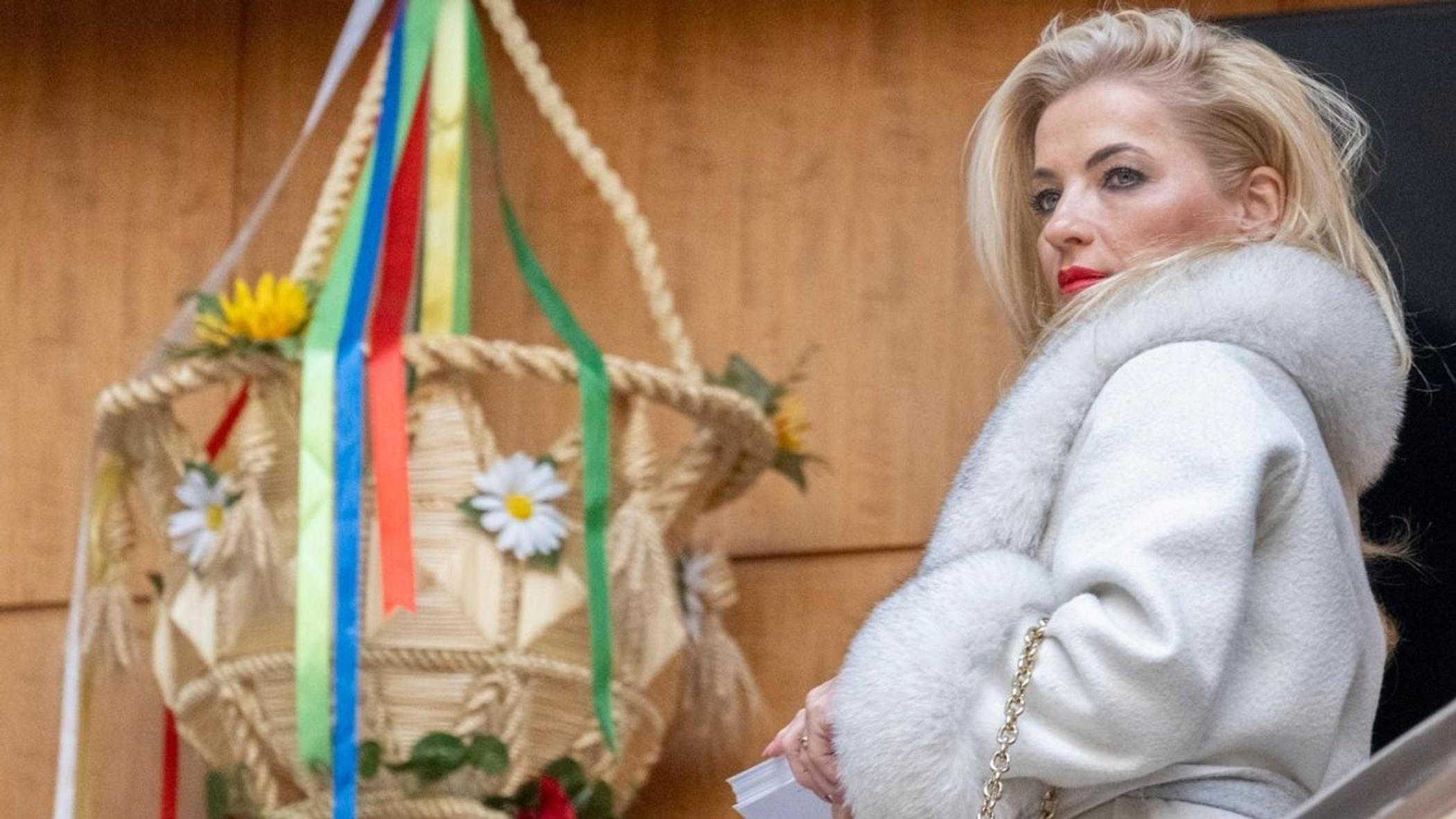 INFO.CZ | Slováci „profackovali“ ministryni: Vzácná Martina Šimkovičová ...