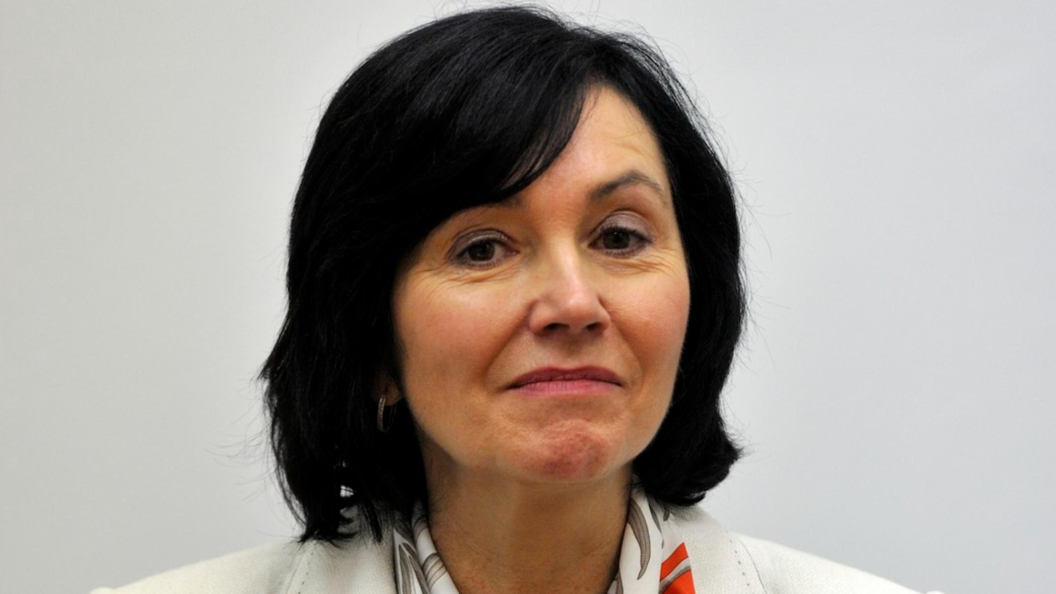 INFO.CZ | Řídí plzeňské žalobce paňmáma? Jde o urážku jen pro toho, kdo se jí urazit nechá ...