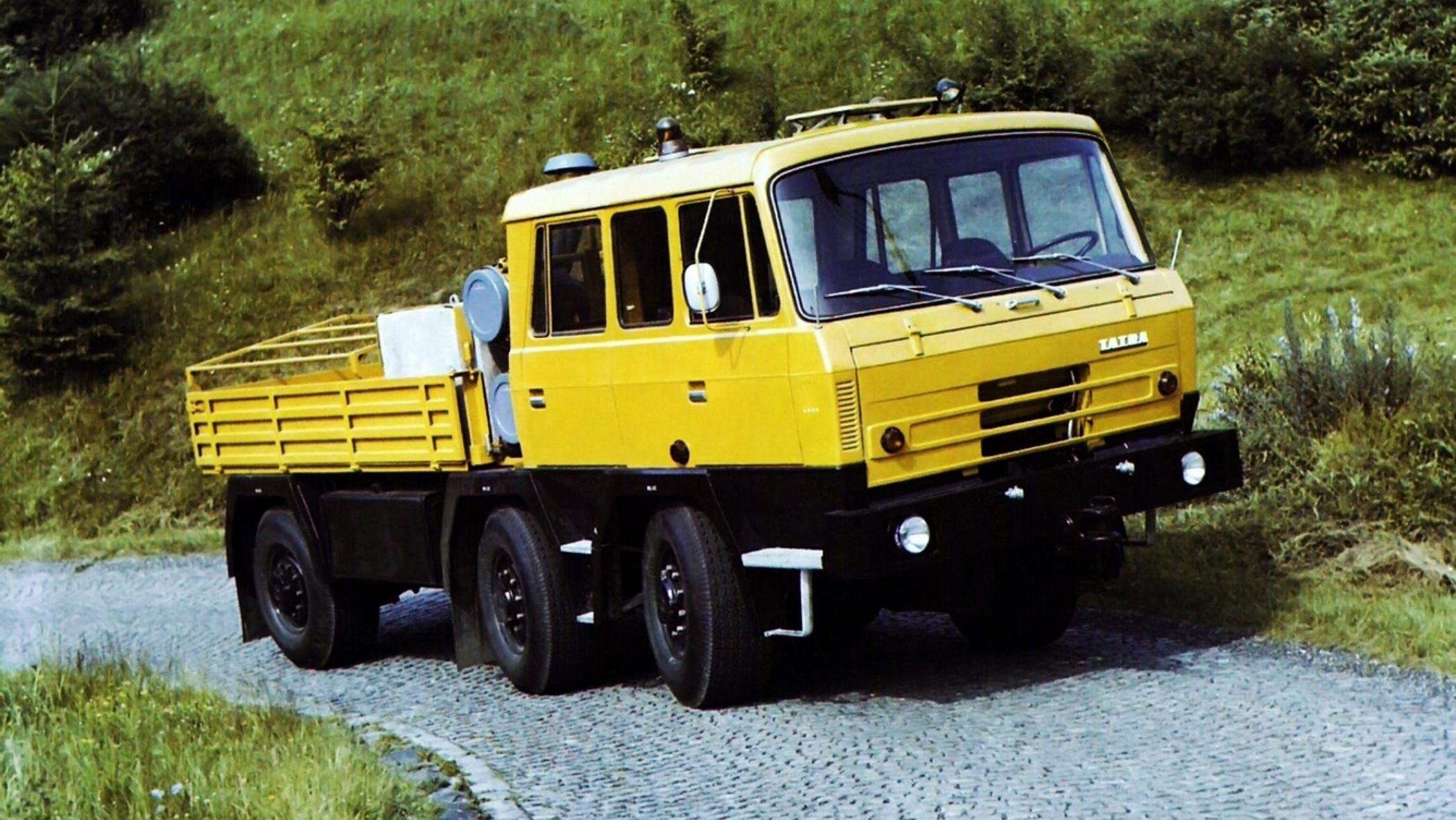 INFO.CZ | Tatra 815 znamenala pro značku to samé co Favorit pro ...